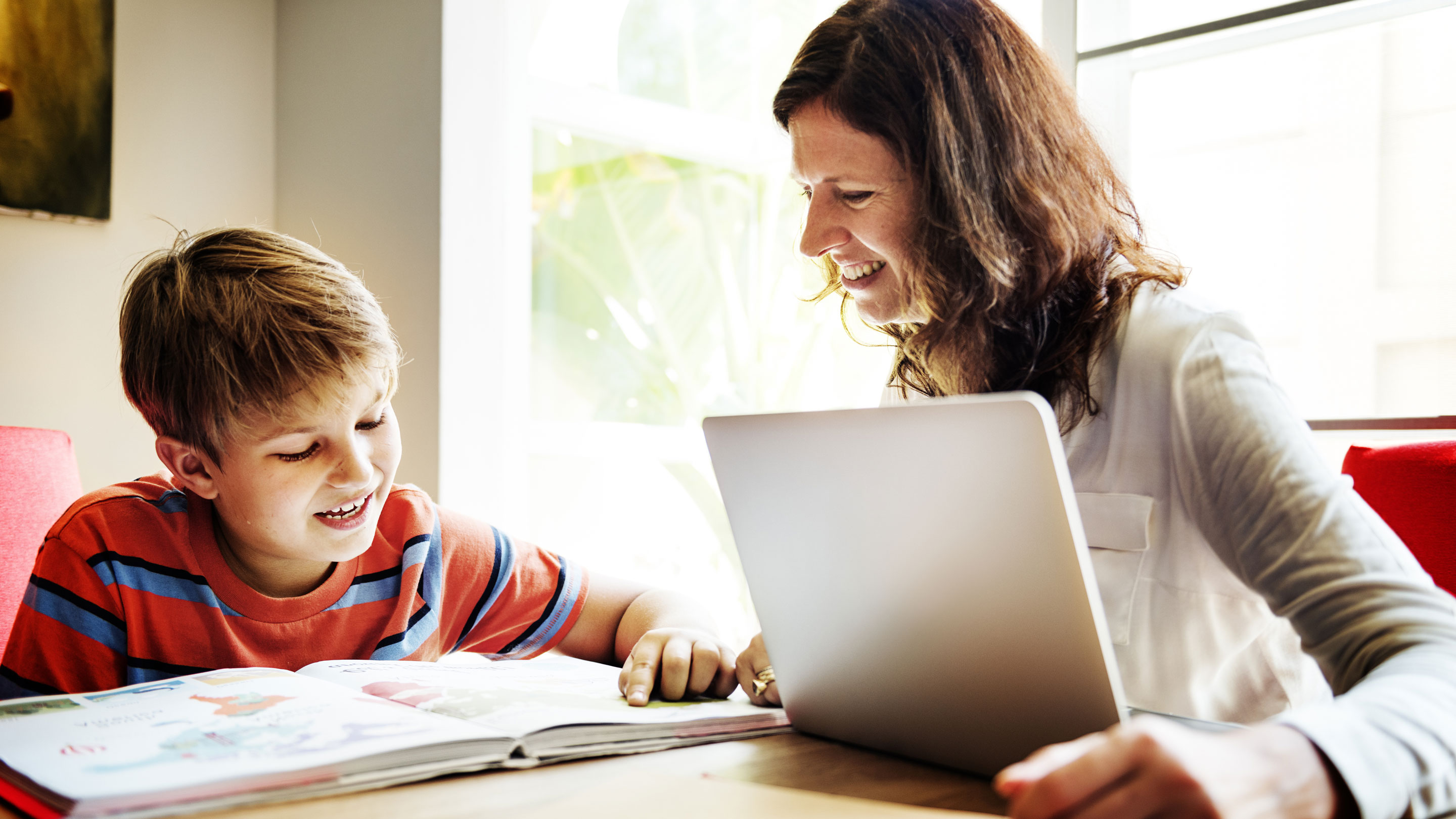 3 Tech Tips for Parent Newsletters | Edutopia
