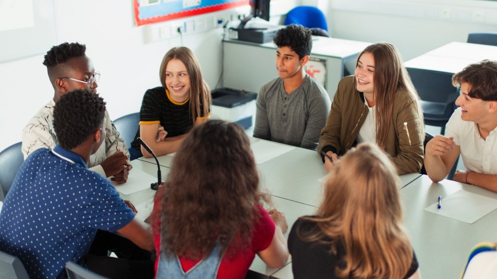 Tapping Into News Reports and Current Events to Teach Math | Edutopia