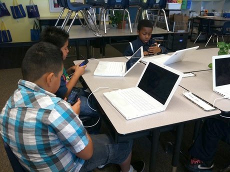 Teach With Your iPhone: Apps to Use in the Classroom | Edutopia
