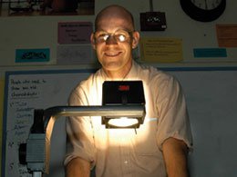 No Books, No Problem: Teaching Without a Text | Edutopia