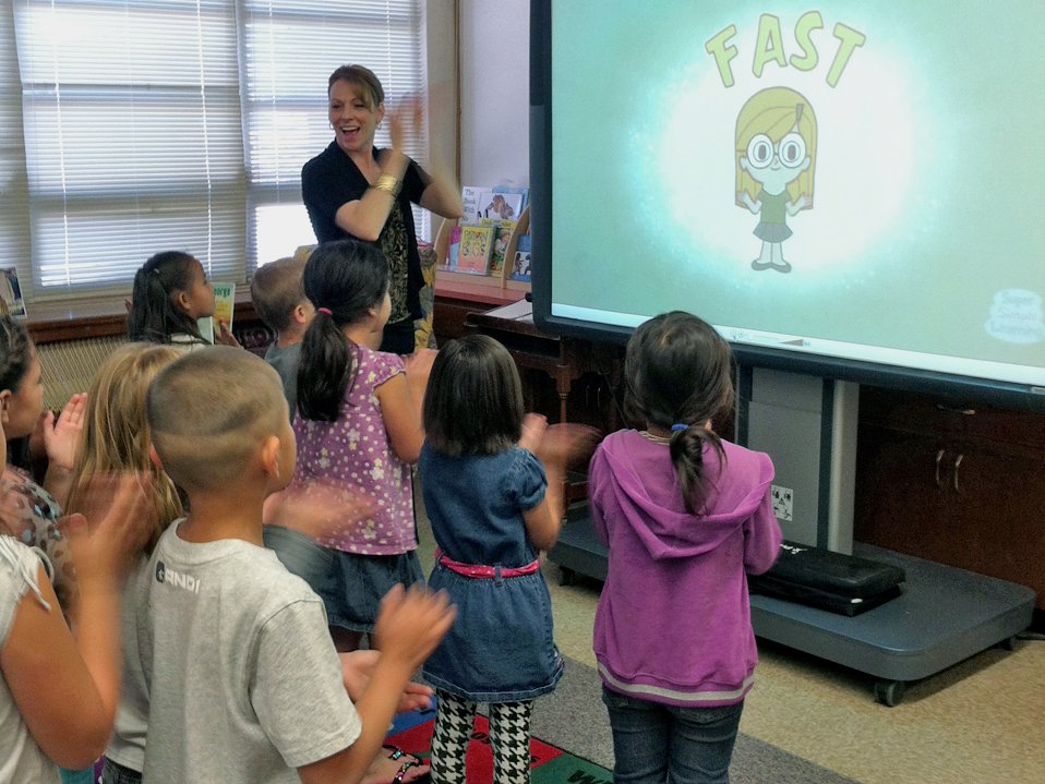 7 Tech Tips for Your Next Read-Aloud | Edutopia