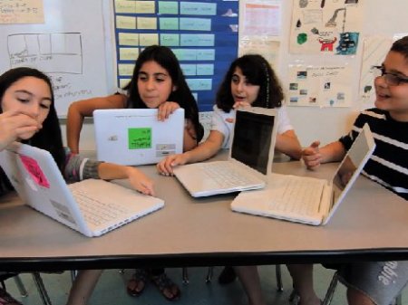 Using Multimedia Technology for Teaching Social and Life Skills | Edutopia