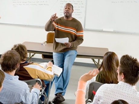 Are You Not Entertained? How to Build a Dynamic Lecture | Edutopia
