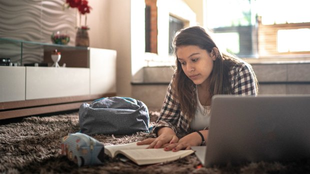 Supporting Choice Reading for High School Students in Distance Learning ...