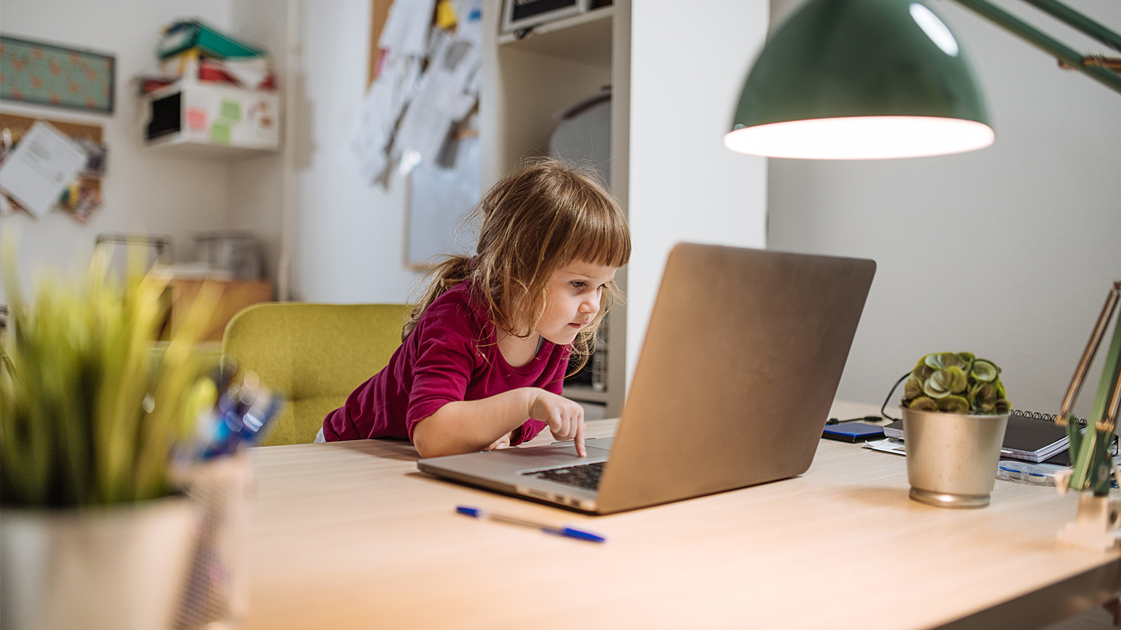 How to Use Green Screen Activities in Preschool | Edutopia