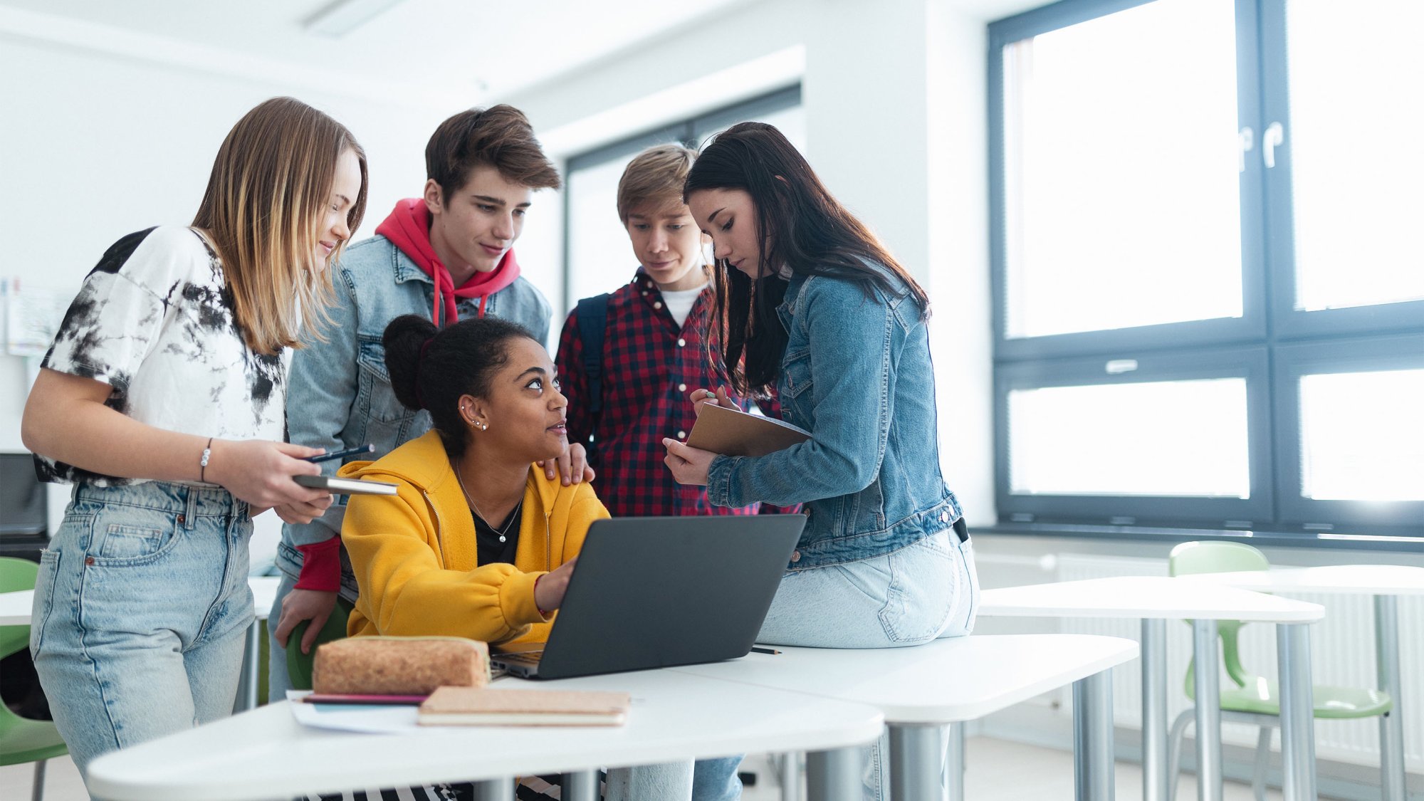 Fostering Positive Student-Student Relationships in High School | Edutopia