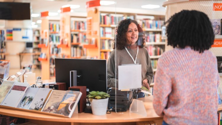 Boosting Students’ Literacy Skills With the School Librarian | Edutopia