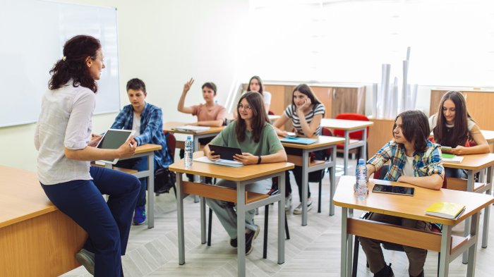 How to Support Neurodivergent Students in School | Edutopia